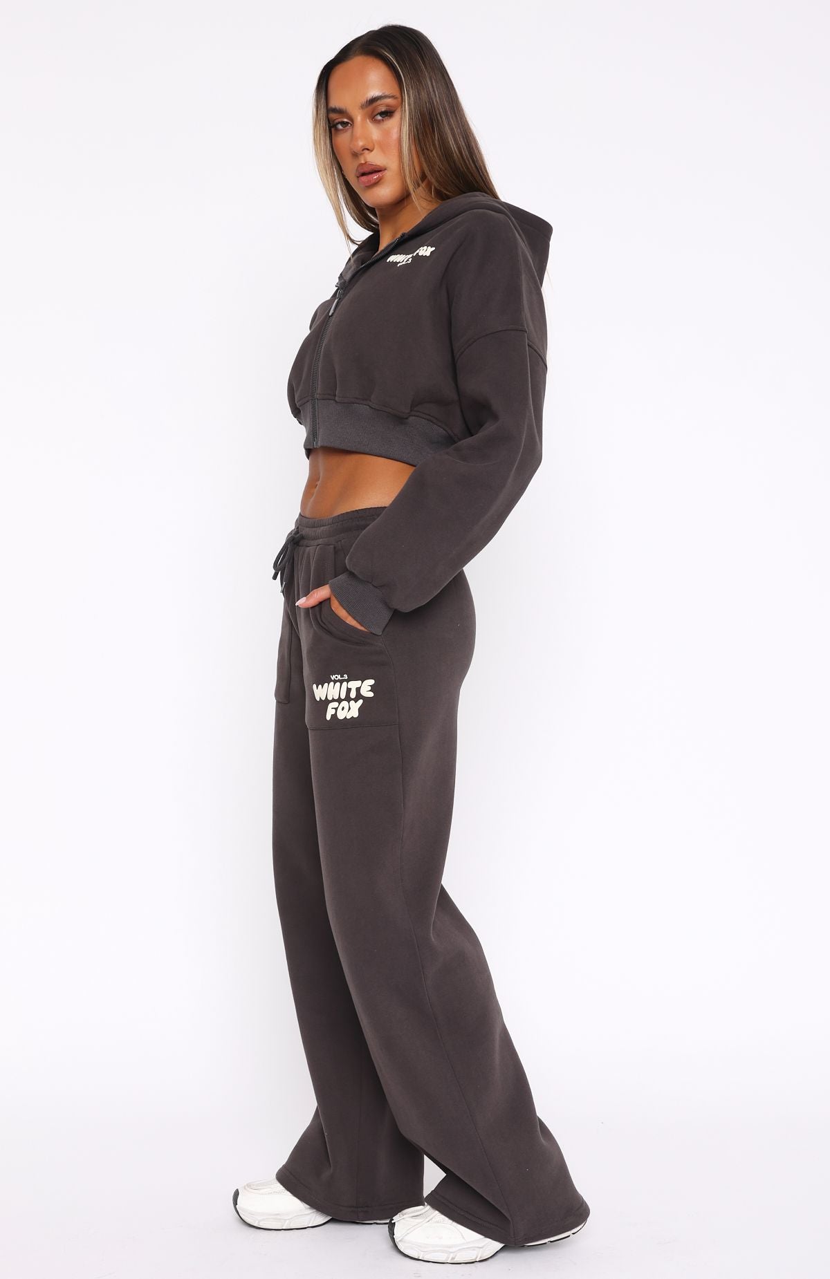 Offstage Wide Leg Sweatpants Shadow | White Fox Boutique