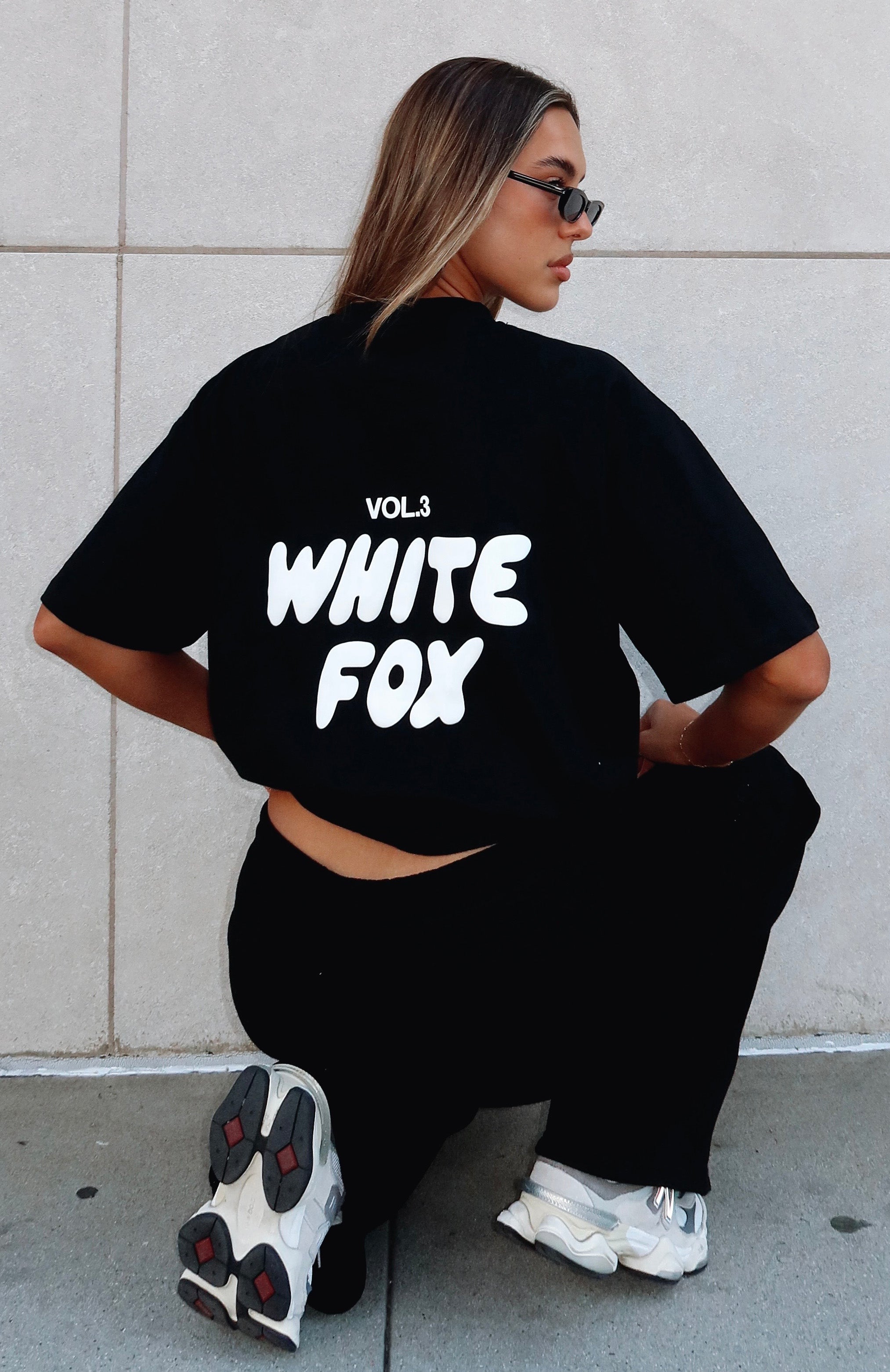Offstage Back Graphic Oversized Tee Monochrome | White Fox Boutique