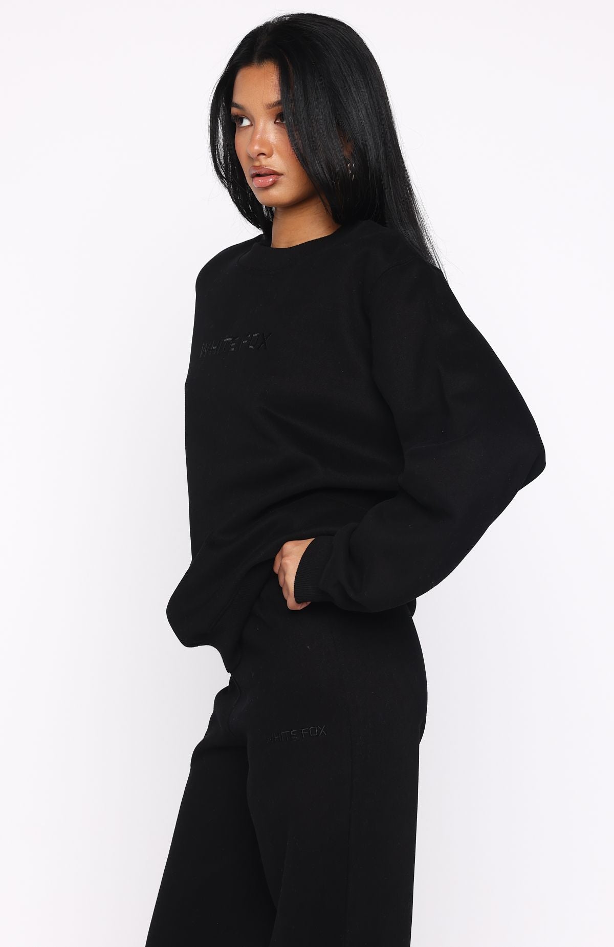Stay Lifted Oversized Sweater Black | White Fox Boutique