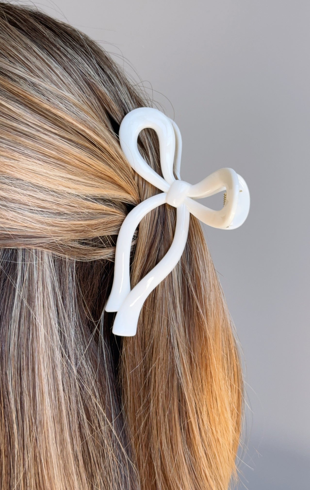 Milena Hair Clip Cream | White Fox Boutique