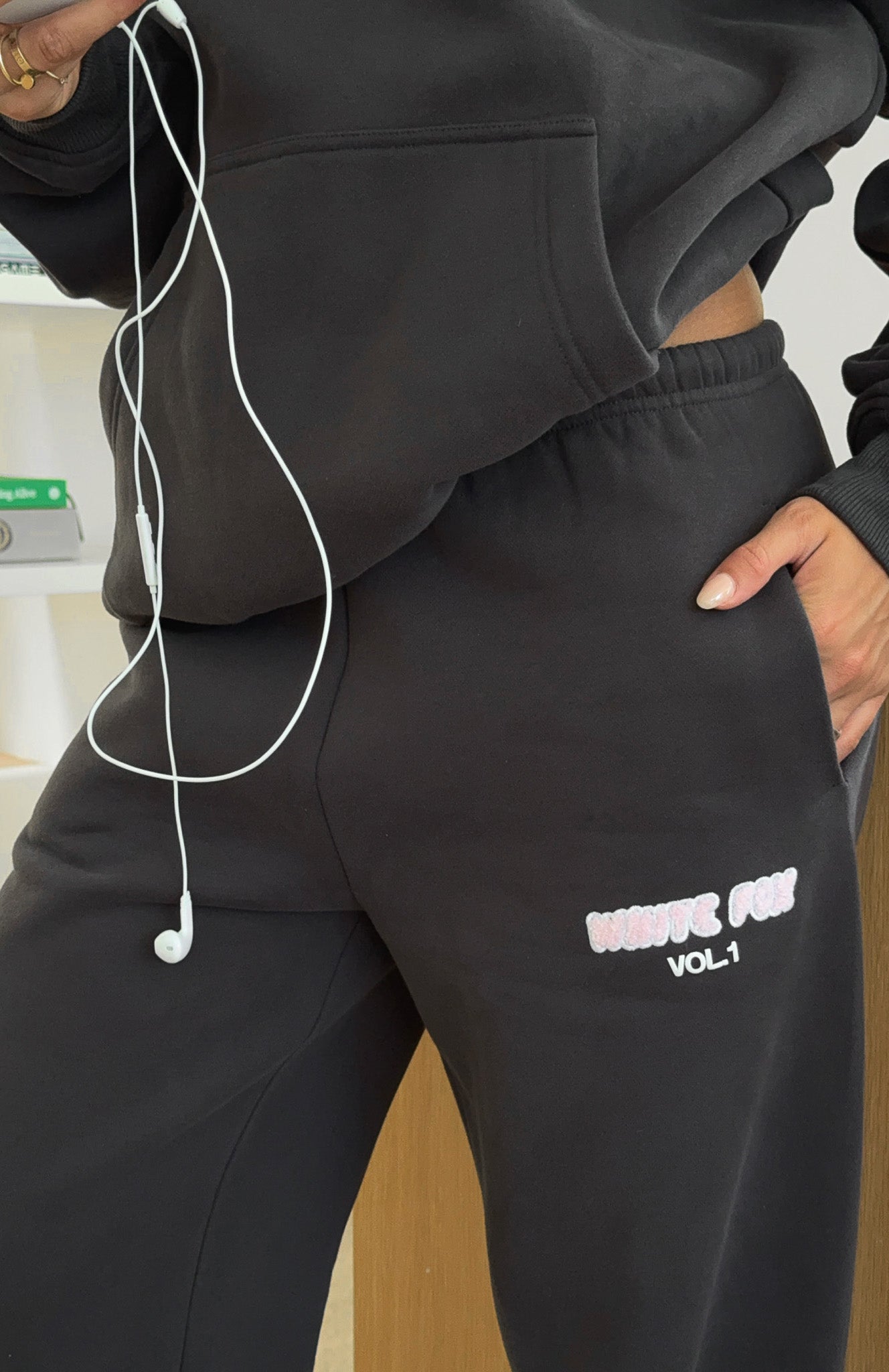 Vol. 1 Wide Leg Sweatpants Charcoal | White Fox Boutique